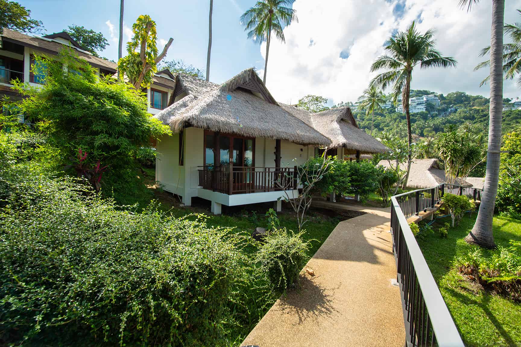 Gallery I Coral Cliff Beach Resort, Chaweng and Lamai Beach Koh Samui ...